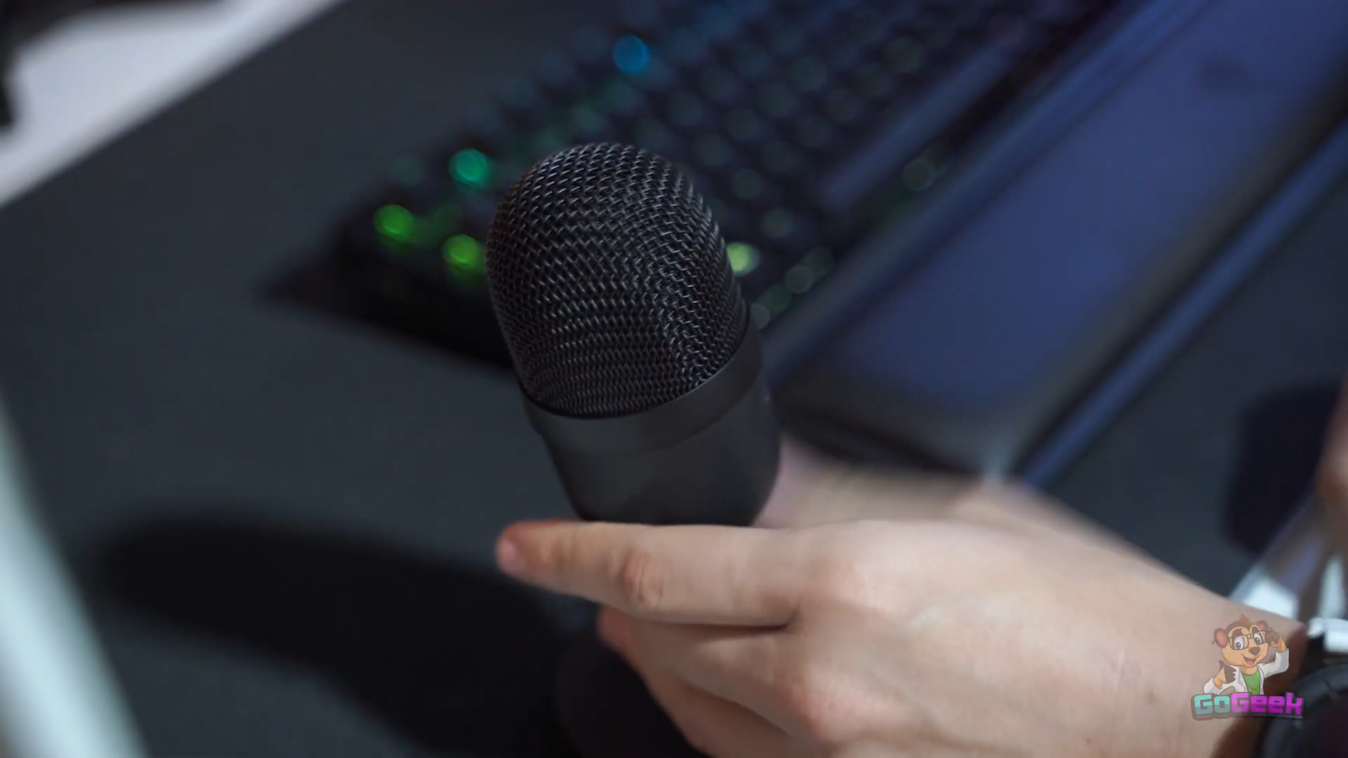 Ultra-compact Streaming Microphone: Razer Seiren Mini Review - GoGeek